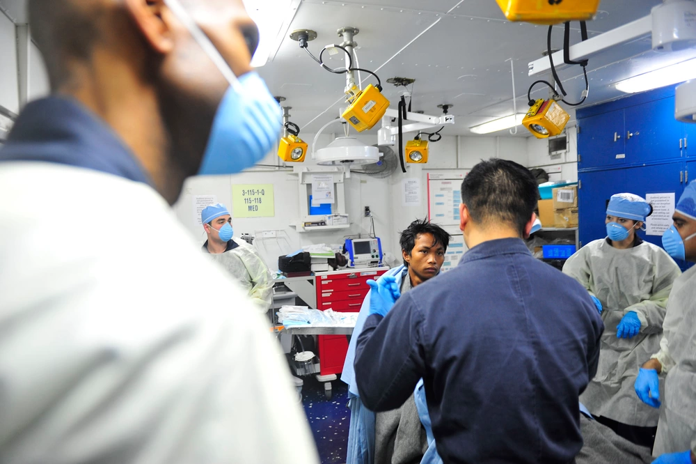 DVIDS - Images - Blue Ridge rescues fishermen in Philippine Sea [Image ...