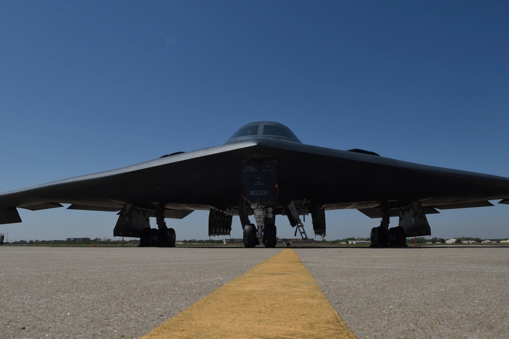 DVIDS - Images - B-2A 'Spirit of South Carolina' visits Tinker AFB ...