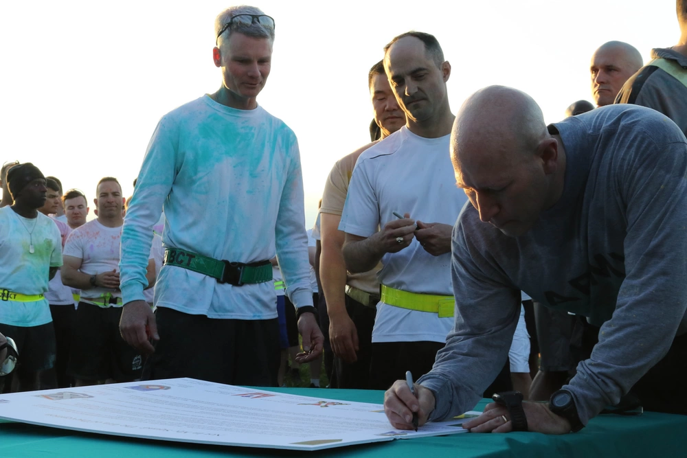 DVIDS - Images - ‘Daggers’ conduct Dye Hard 5K run in support of SAAPM ...