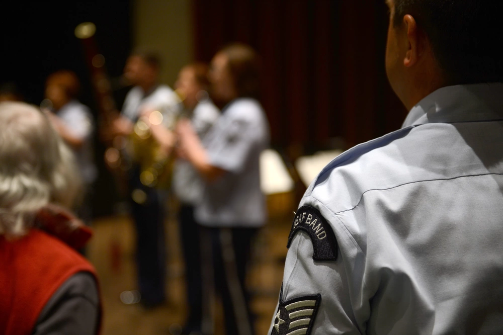 DVIDS - Images - Golden West Winds perform at Seattle library [Image 1 ...