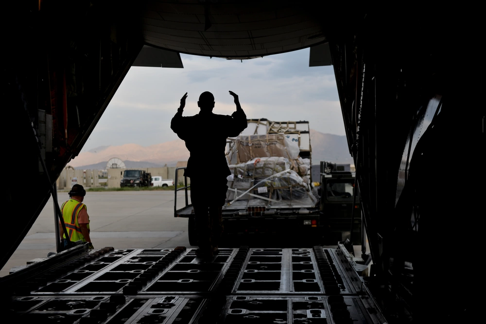 DVIDS - Images - Delivering the goods--day and night [Image 1 of 9]