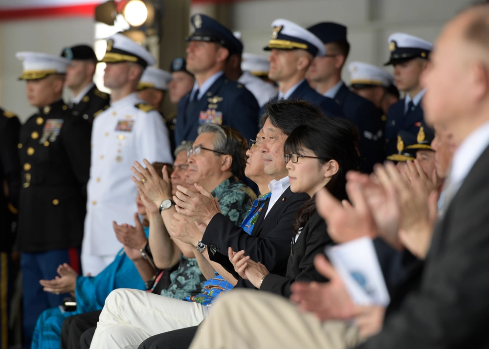 DVIDS - Images - USPACOM Change of Command [Image 4 of 9]