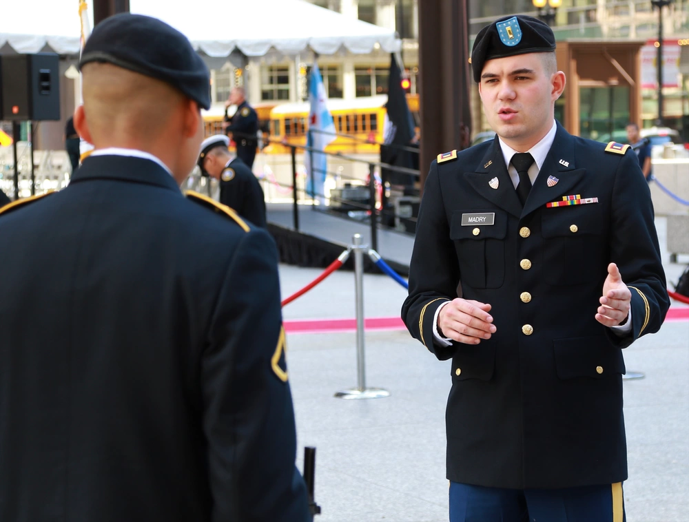 DVIDS - Images - Illinois National Guard at Chicago Memorial Day [Image ...