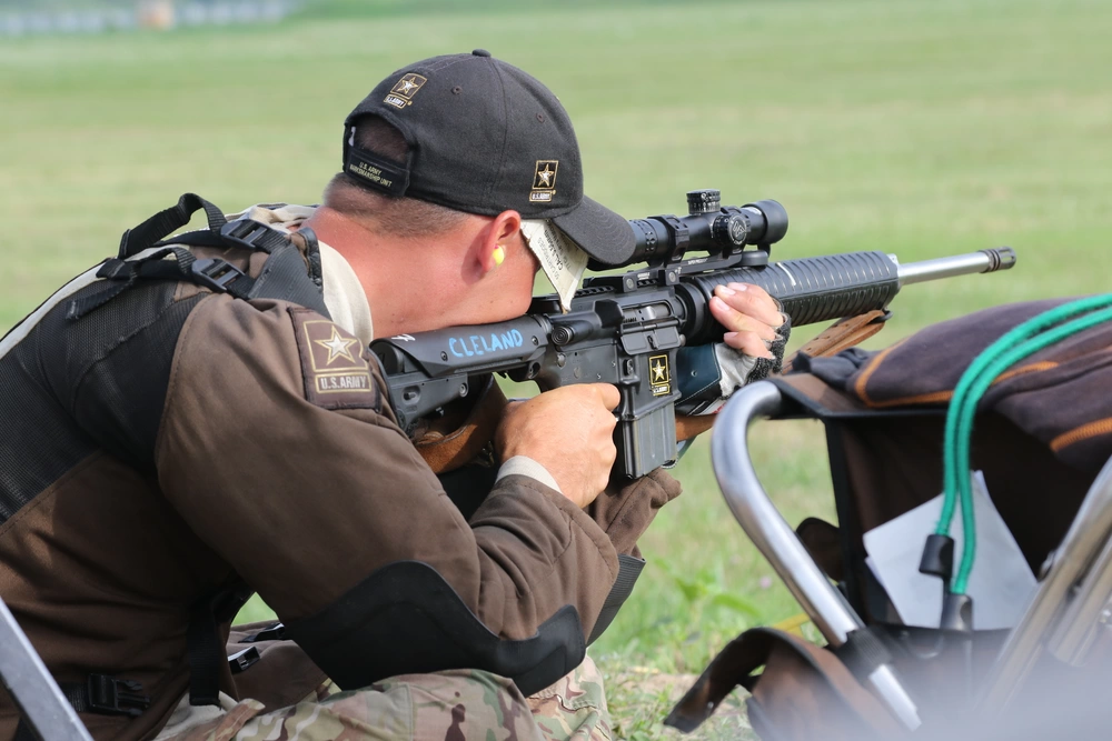 DVIDS - Images - Soldier shoots first-ever perfect score in a High ...