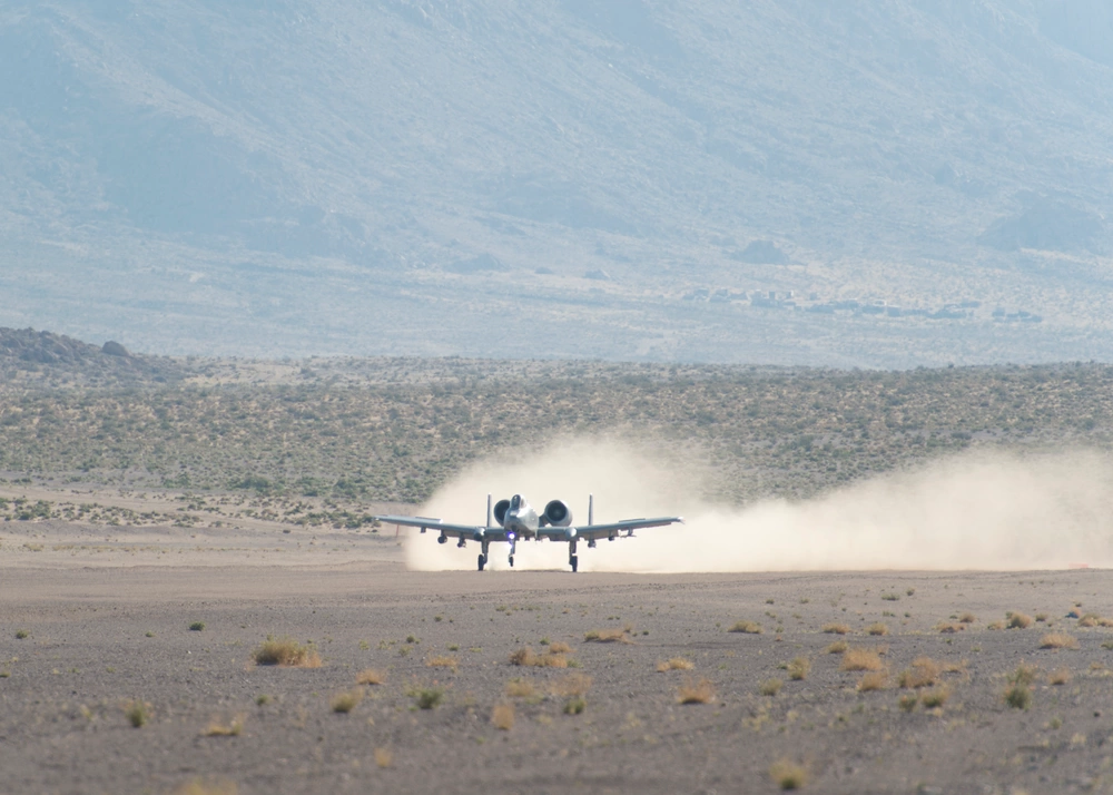 DVIDS - Images - 190th Fighter Squadron executes an austere landing ...