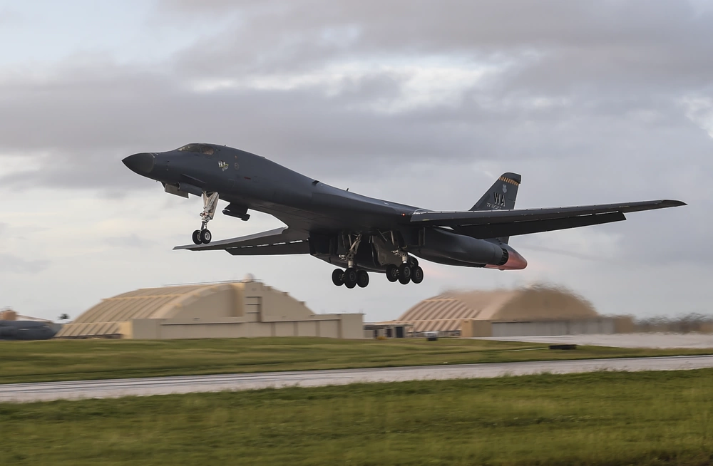 DVIDS - Images - 9th EBS Airmen complete training in Indo-Pacific region [Image 4 of 10]