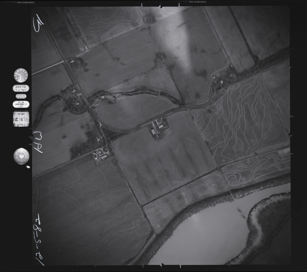 DVIDS - Images - 083280.046 - Big Island Mapping -- Barge Pileup @ Dam ...