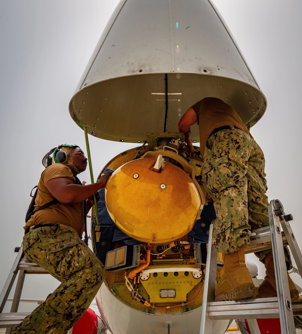 DVIDS - Images - VP-46 Radar Maintenance [Image 4 of 5]