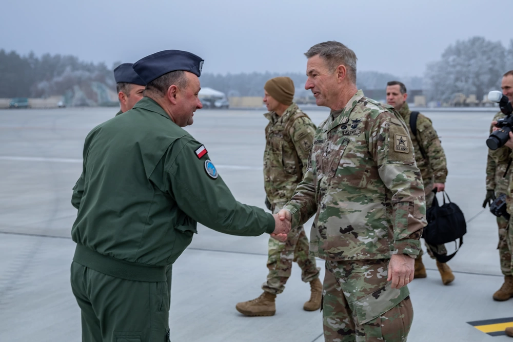 DVIDS - Images - U.S. Army Chief of Staff and Sergeant Major of the ...