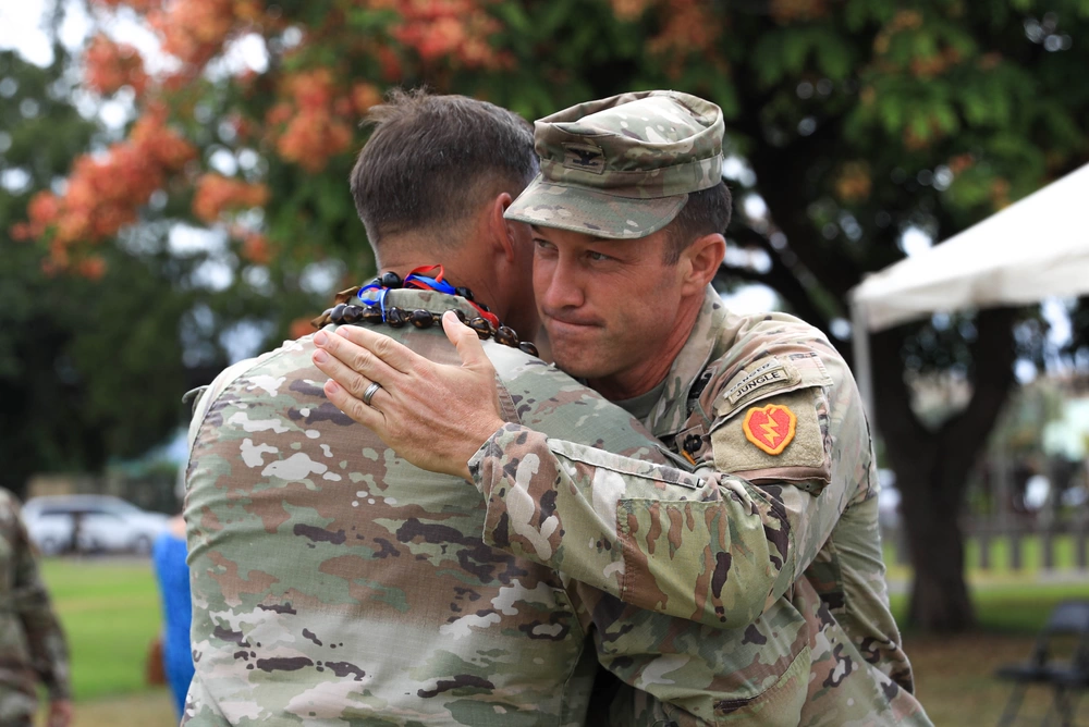 DVIDS - Images - 25th ID Welcomes New Commanding General [Image 8 of 8]
