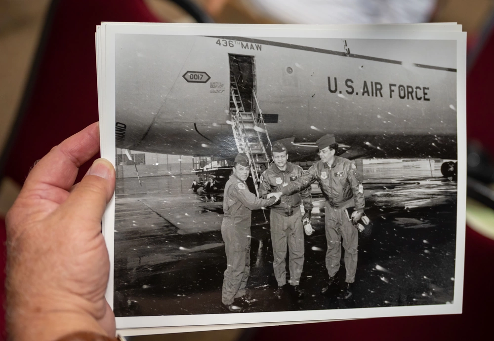 DVIDS - Images - AMC Museum welcomes retired Col. William Jordan [Image ...