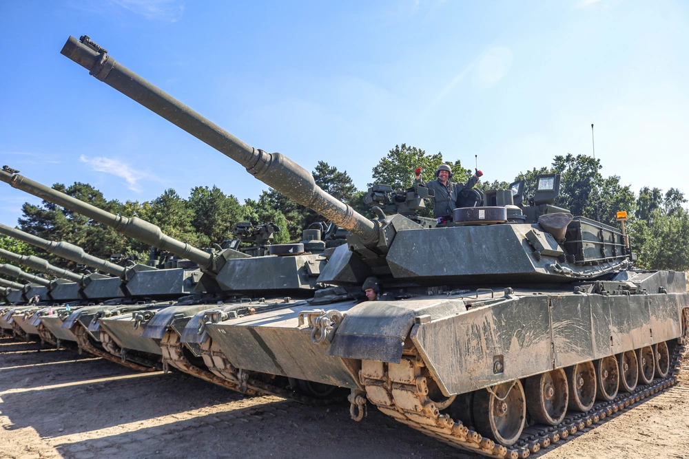 DVIDS - Images - Polish Land Forces train on newly equipped U.S. M1A2 ...