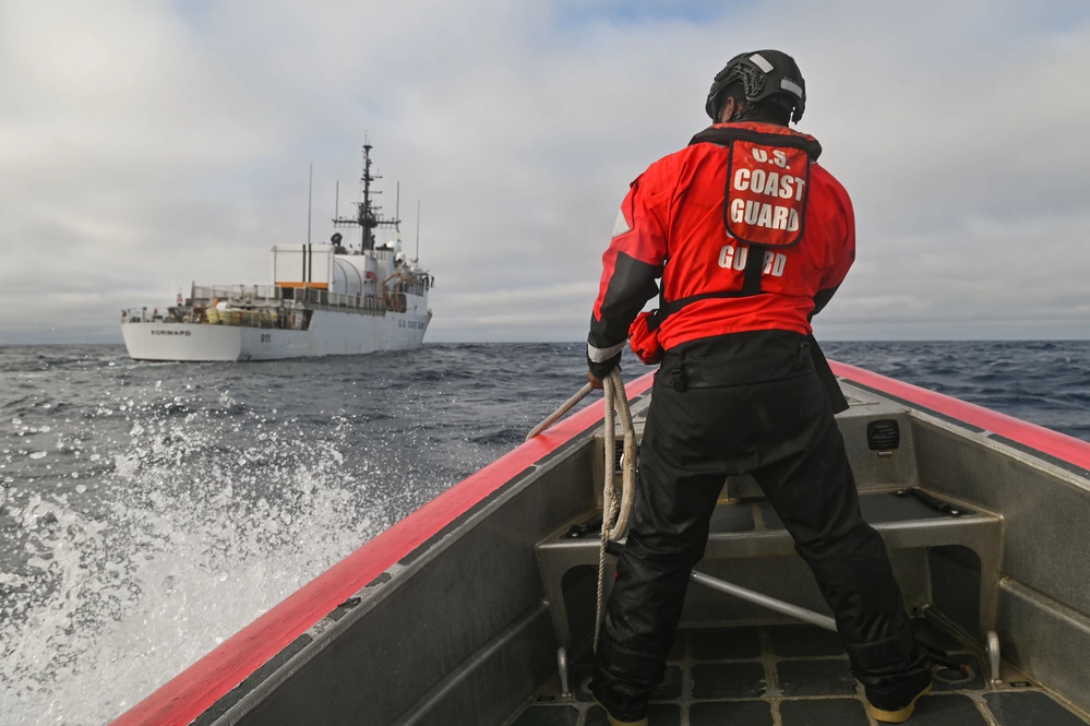 DVIDS - Images - US Coast Guard Cutter Forward crew members participate ...