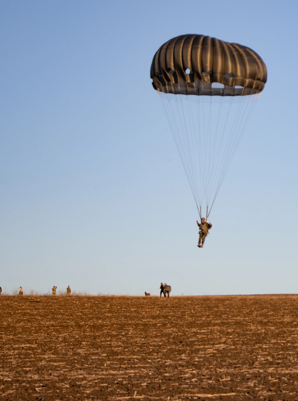 DVIDS - Images - Paratroopers with Special Operations Command Europe ...