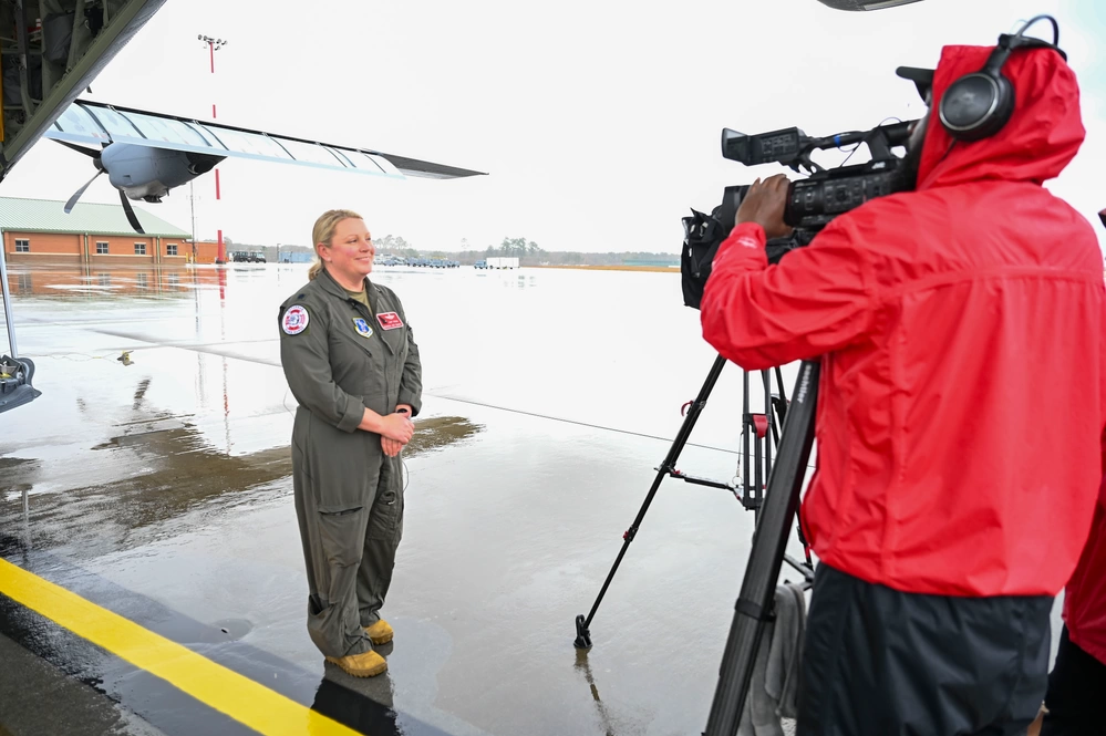 DVIDS - Images - 165th Airlift Wing flies its 1st C-130J Super Hercules ...