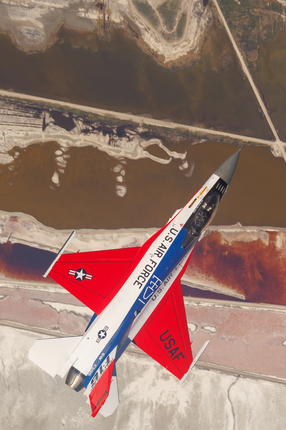 DVIDS - Images - 412th Test Wing recreates iconic livery for F-16 Viper ...