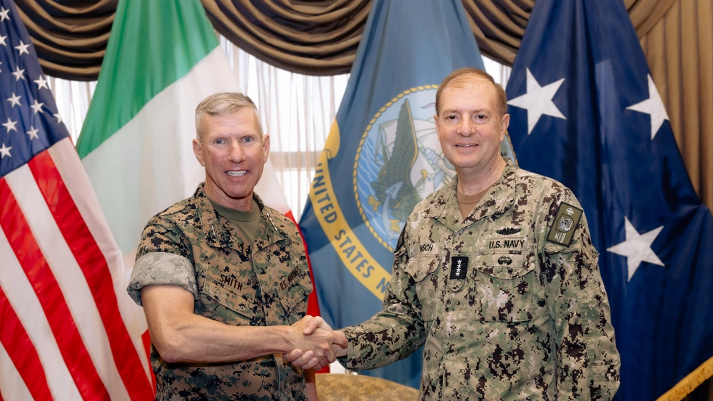 DVIDS - Images - Gen. Smith Visits NSA Naples [Image 4 of 5]