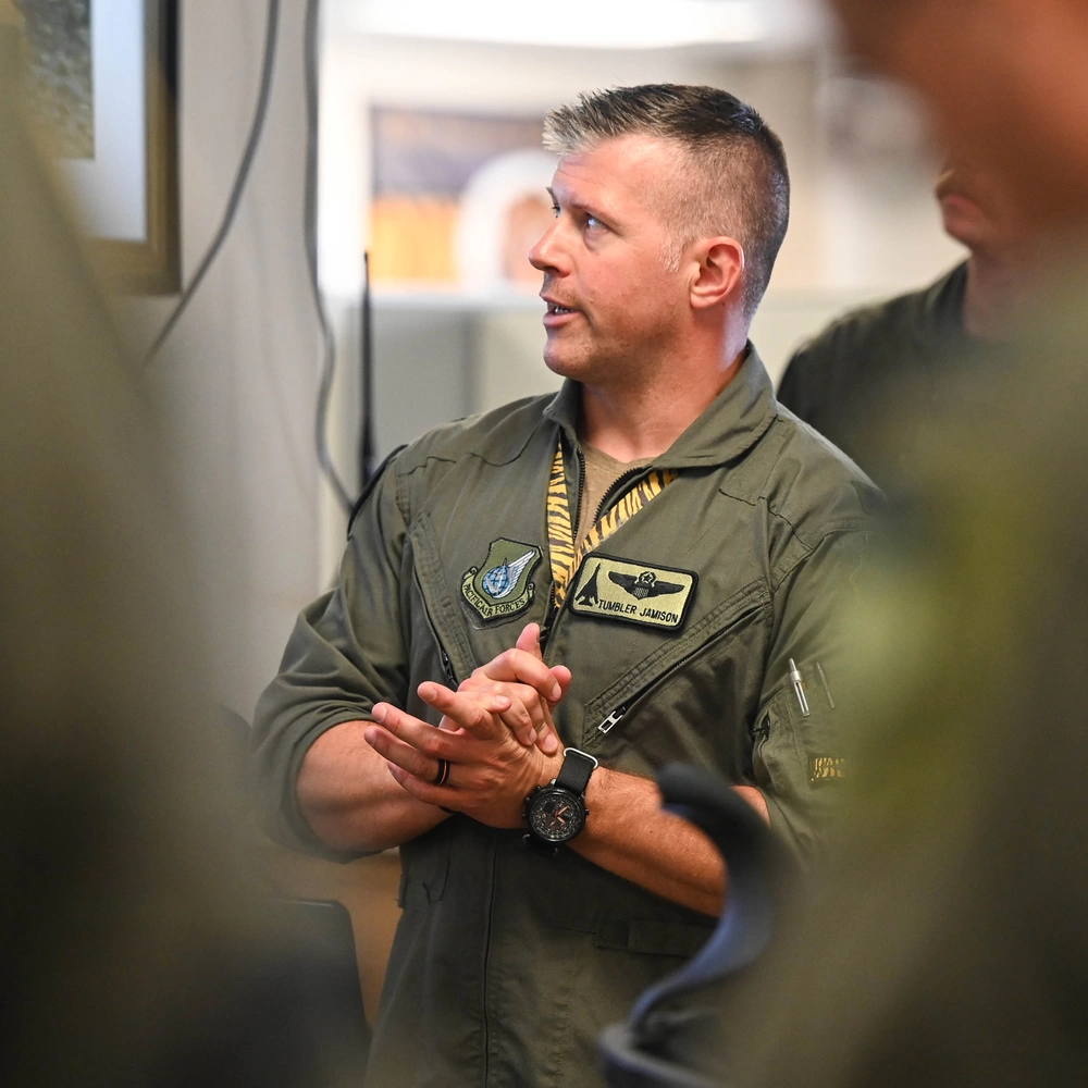 DVIDS - Images - Headline: 37th Expeditionary Bomb Squadron B-1B Lancer ...