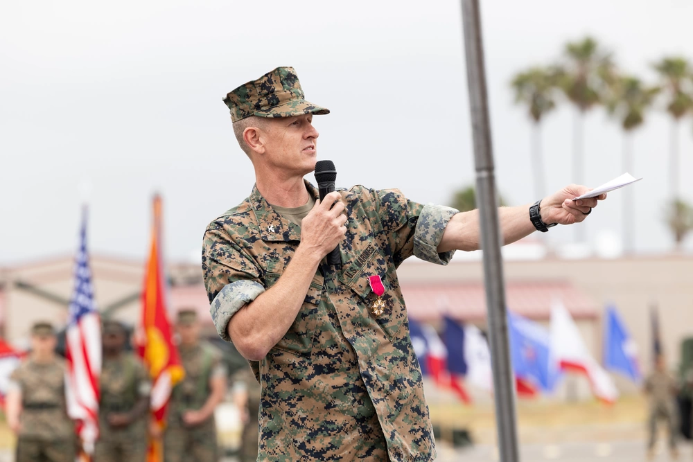 DVIDS - Images - 11th MEU Change of Command Ceremony [Image 7 of 13]