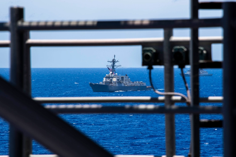 DVIDS - Images - Arleigh Burke-class guided-missile destroyer USS ...