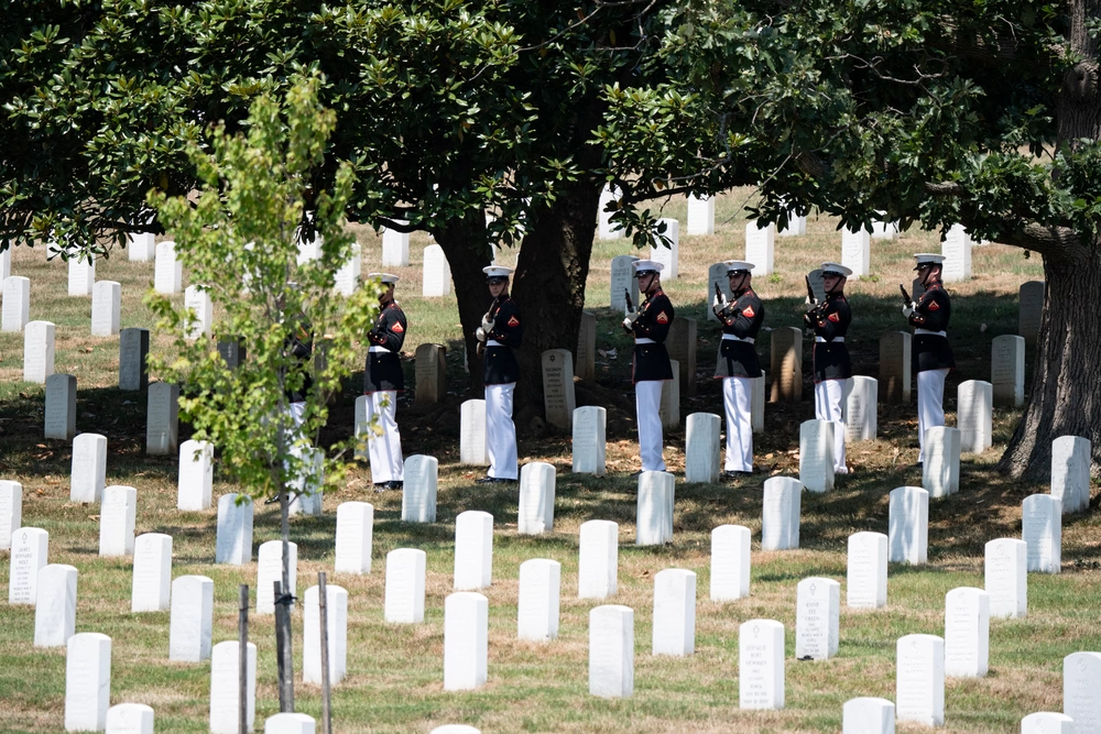 DVIDS - Images - Military Funeral Honors with Funeral Escort are ...