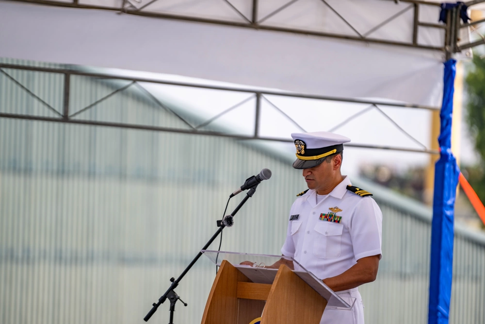 DVIDS - Images - DESRON 7 Change of Command [Image 5 of 14]