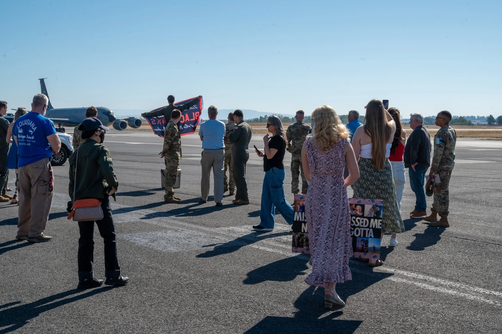 DVIDS - Images - The 92nd Air Refueling Wing welcomes back deployed ...