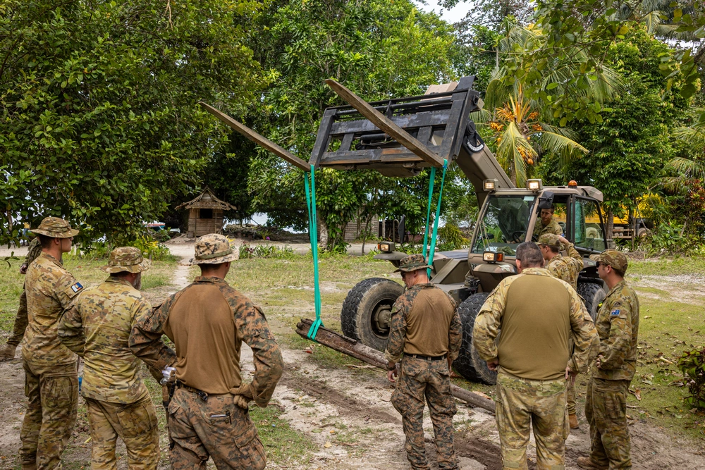 DVIDS - Images - MRF-D 24.3: CLB-5 (Rein.) Marines, ADF service members ...