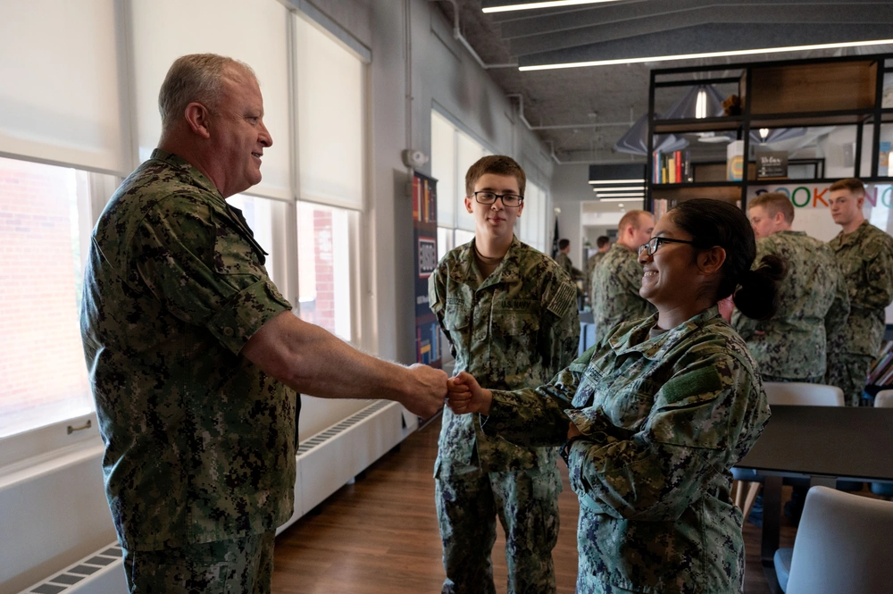 DVIDS - Images - MCPON James Honea visits Naval Station Great Lakes and ...