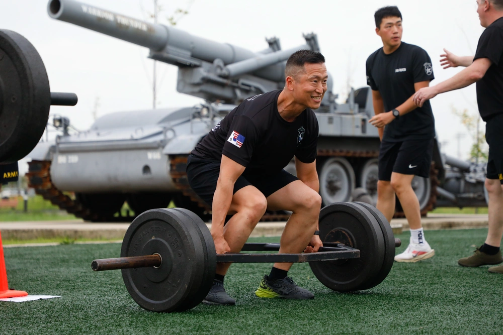 DVIDS - Images - 2ID/RUCD HHBN PT session [Image 1 of 4]