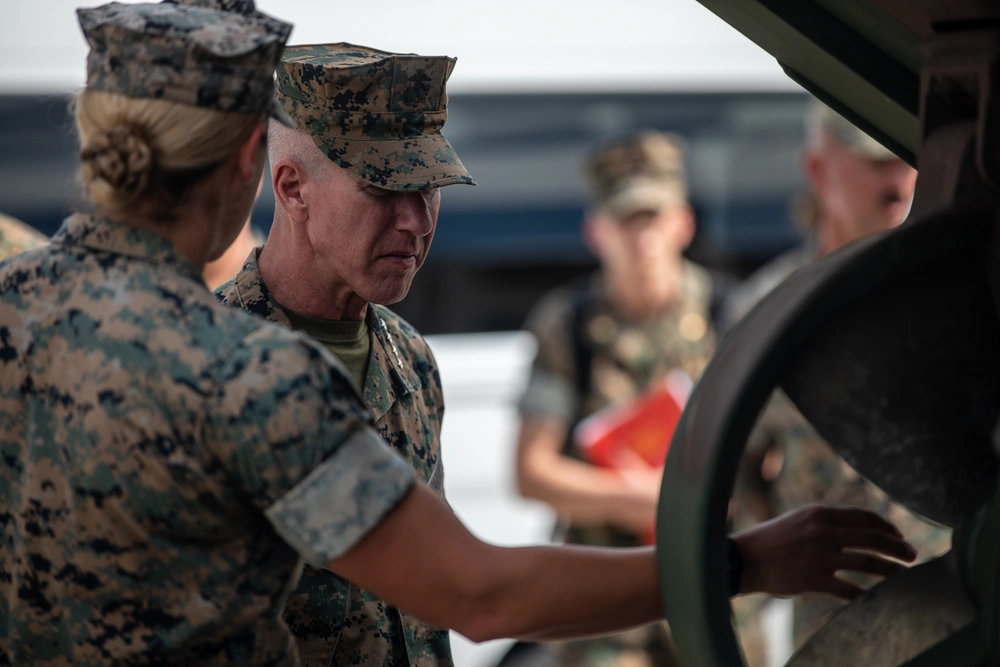 DVIDS - Images - 39th CMC and 20th SMMC visit the Marines and Sailors of Camp Schwab [Image 3 of 5]