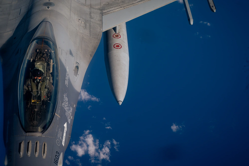 DVIDS - Images - 100th ARW, 93rd ARS refuel U.S., Hellenic fighter jets ...