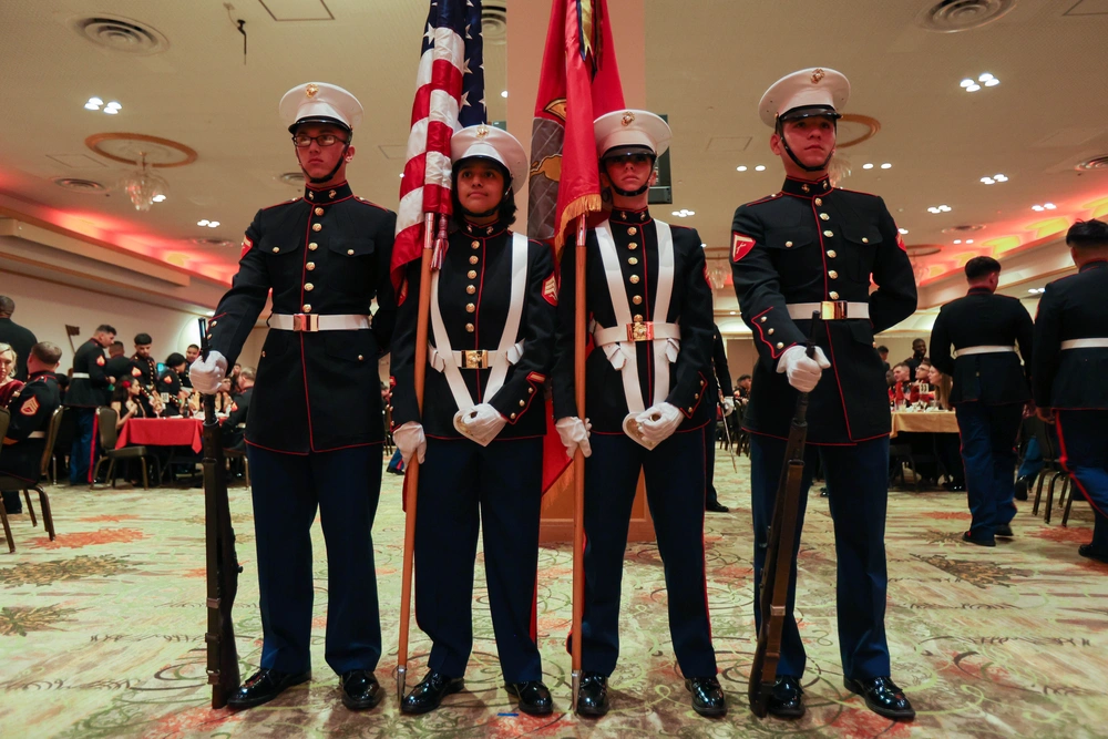 DVIDS - Images - 7th Comm. Bn. Birthday Ball [Image 2 of 16]