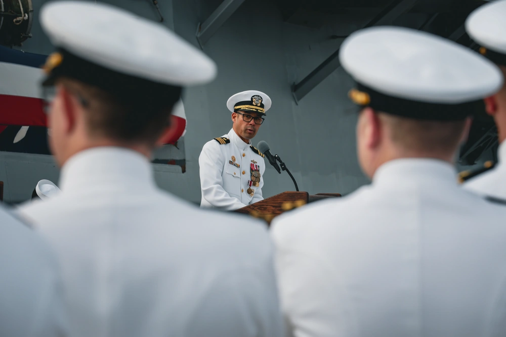 DVIDS - Images - USS Mason (DDG 87) Holds Change of Command Ceremony at ...