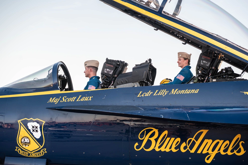 DVIDS - Images - U.S. Navy Blue Angels visit Pease Air National Guard ...