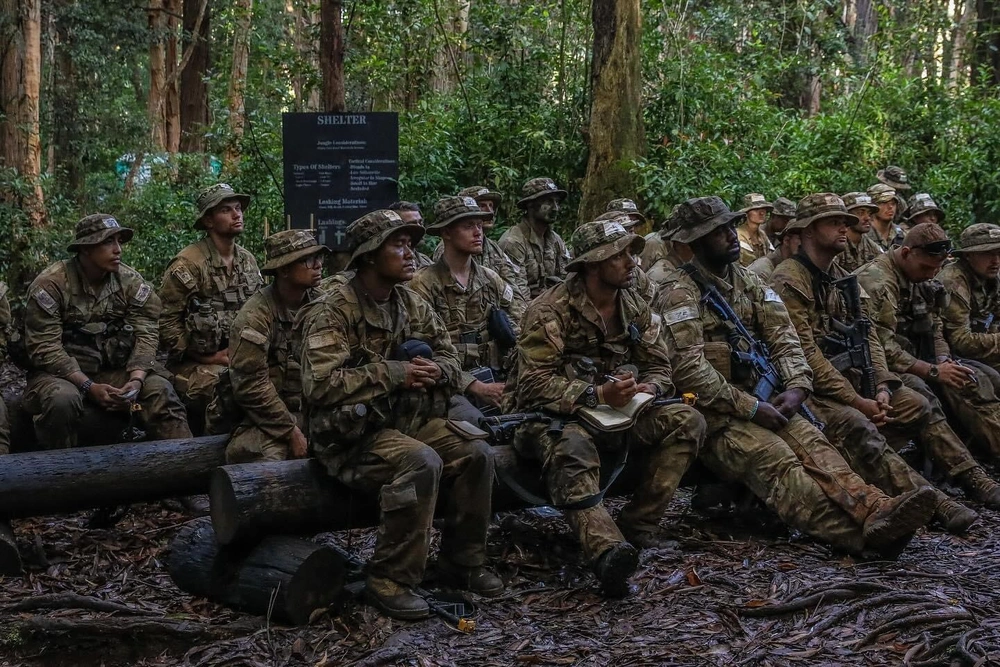 DVIDS - Images - Earning the Army’s jungle tab [Image 1 of 6]