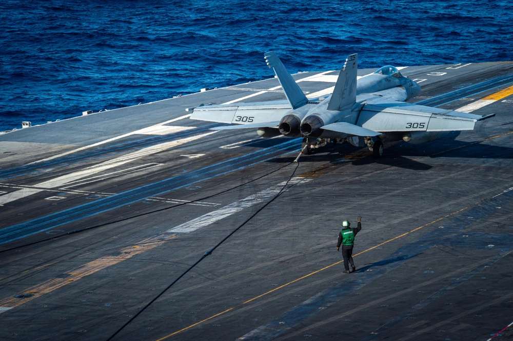 DVIDS - Images - USS Carl Vinson (CVN 70) Conducts Routine Flight Operations in the Philippine ...
