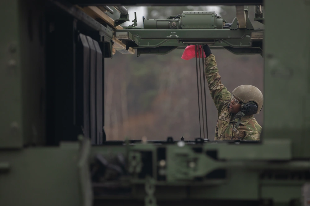 DVIDS - Images - 41st Field Artillery Brigade conducts maintenance on ...