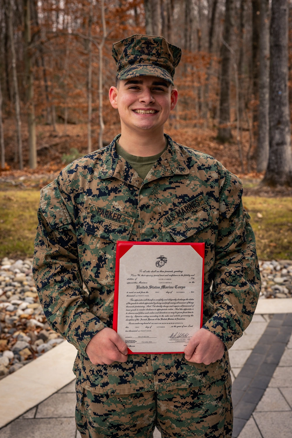 DVIDS - Images - Combat graphics specialist Pfc. Parker promotes to ...