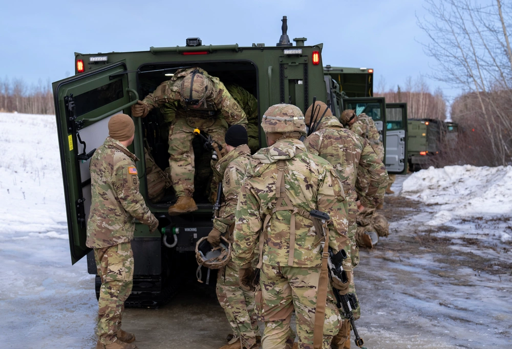 DVIDS - Images - Soldiers of the 11th Airborne Division successfully ...