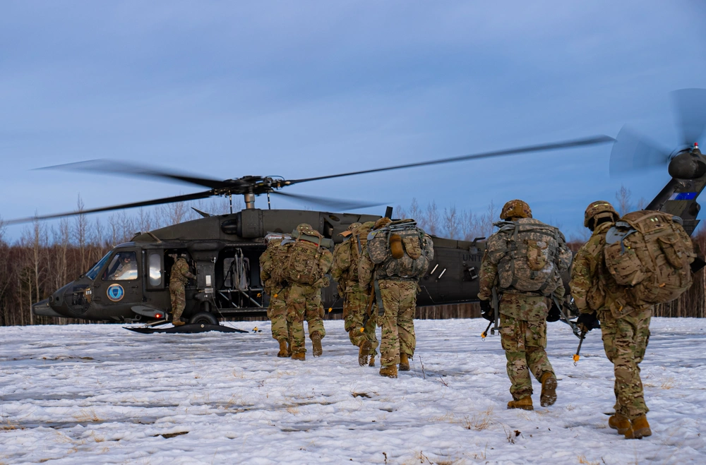 DVIDS - Images - Soldiers of the 11th Airborne Division successfully ...