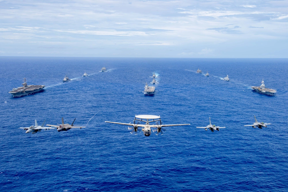 DVIDS - Images - Carl Vinson Carrier Strike Group sails in formation ...