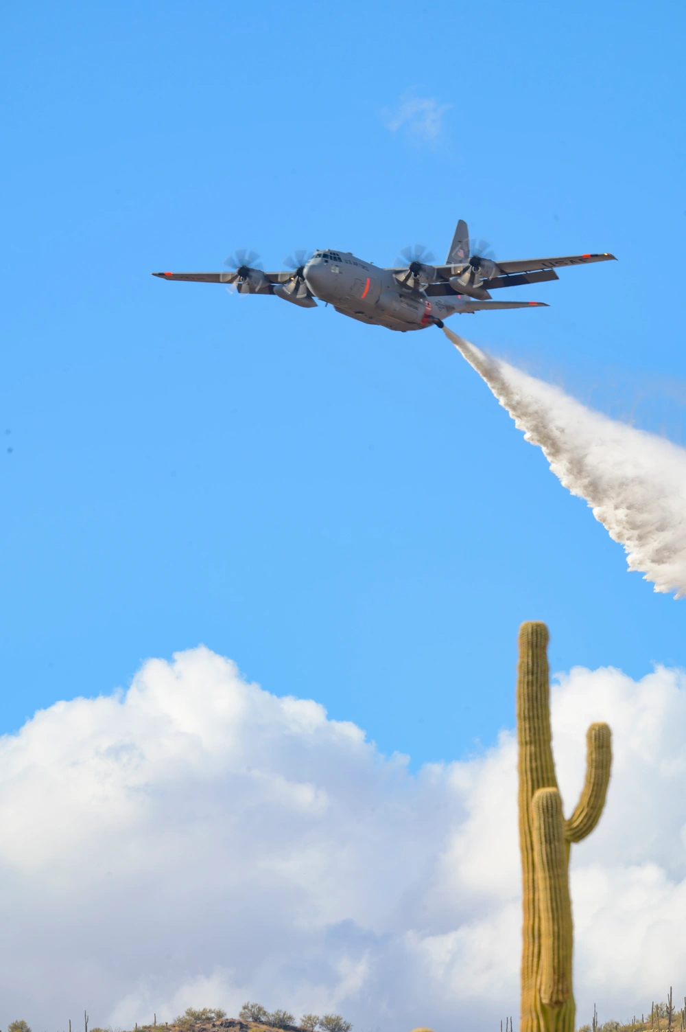 DVIDS - Images - Cowboy Guard and the California Air National Guard conduct MAFFS training in ...