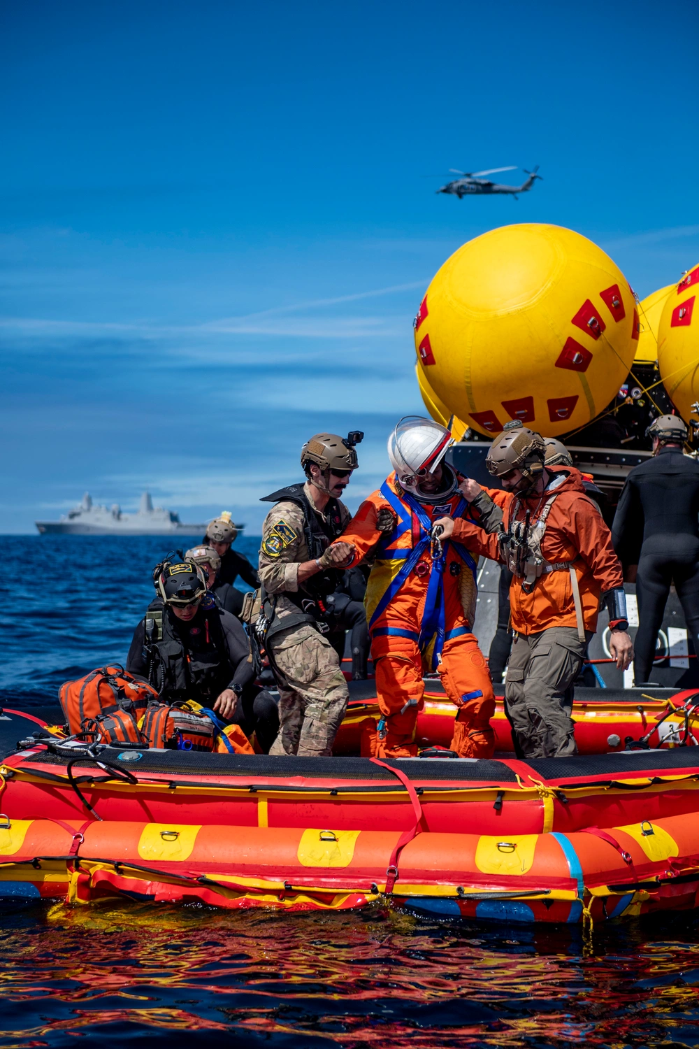 DVIDS - Images - URT-12: NASA engineers and Sailors begin recovery-at ...