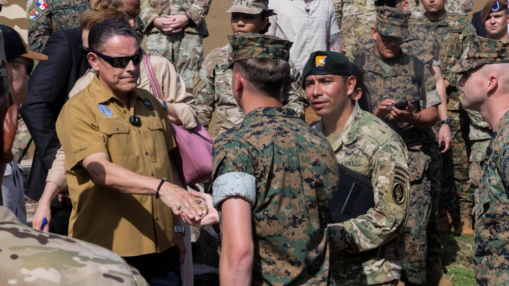 DVIDS - Images - Secretary of Defence visits Marines at Fort Sherman ...