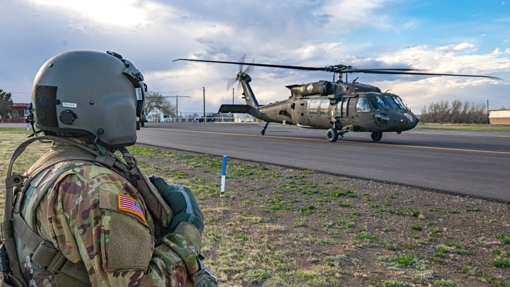DVIDS - Images - 3rd Assault Helicopter Battalion 4th Aviation Regiment ...