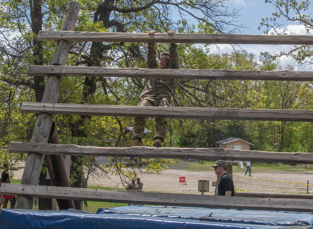 DVIDS - Images - 10th Mountain Division Engineers Compete in the Best Sapper Competition 2025 ...