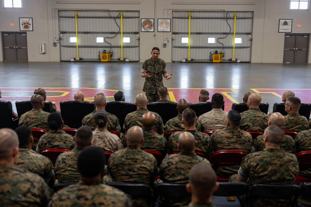 DVIDS - Images - Sergeant Major of the Marine Corps, SgtMaj Carlos Ruiz ...