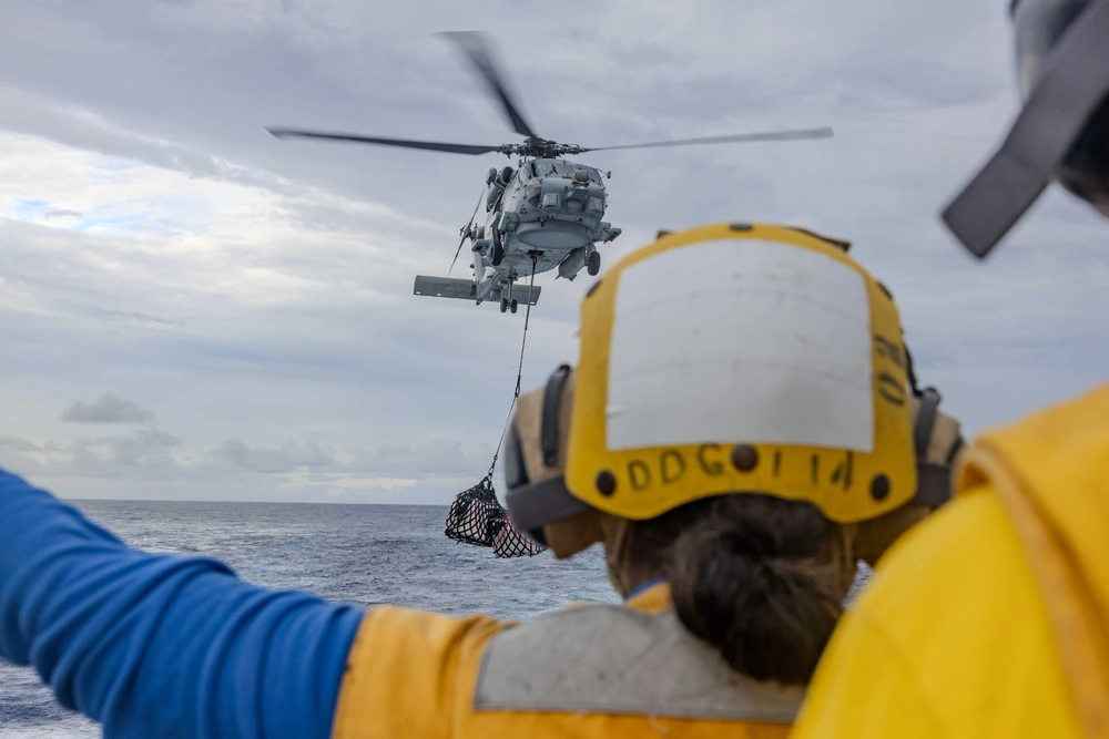 DVIDS - Images - USS Ralph Johnson completes a RAS with USNS Cesar ...