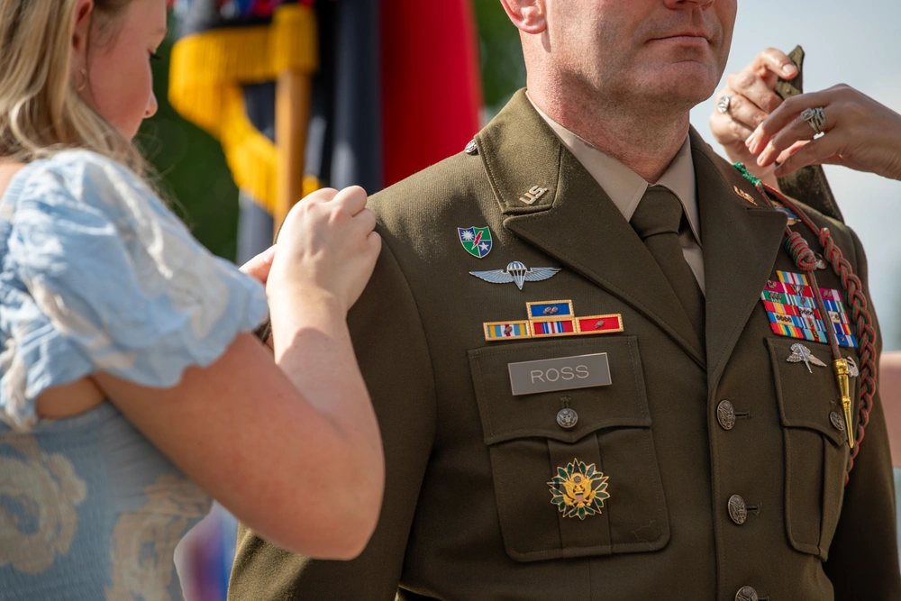 DVIDS - Images - Brig. Gen. Matt Ross Promotion Ceremony [Image 8 of 11]